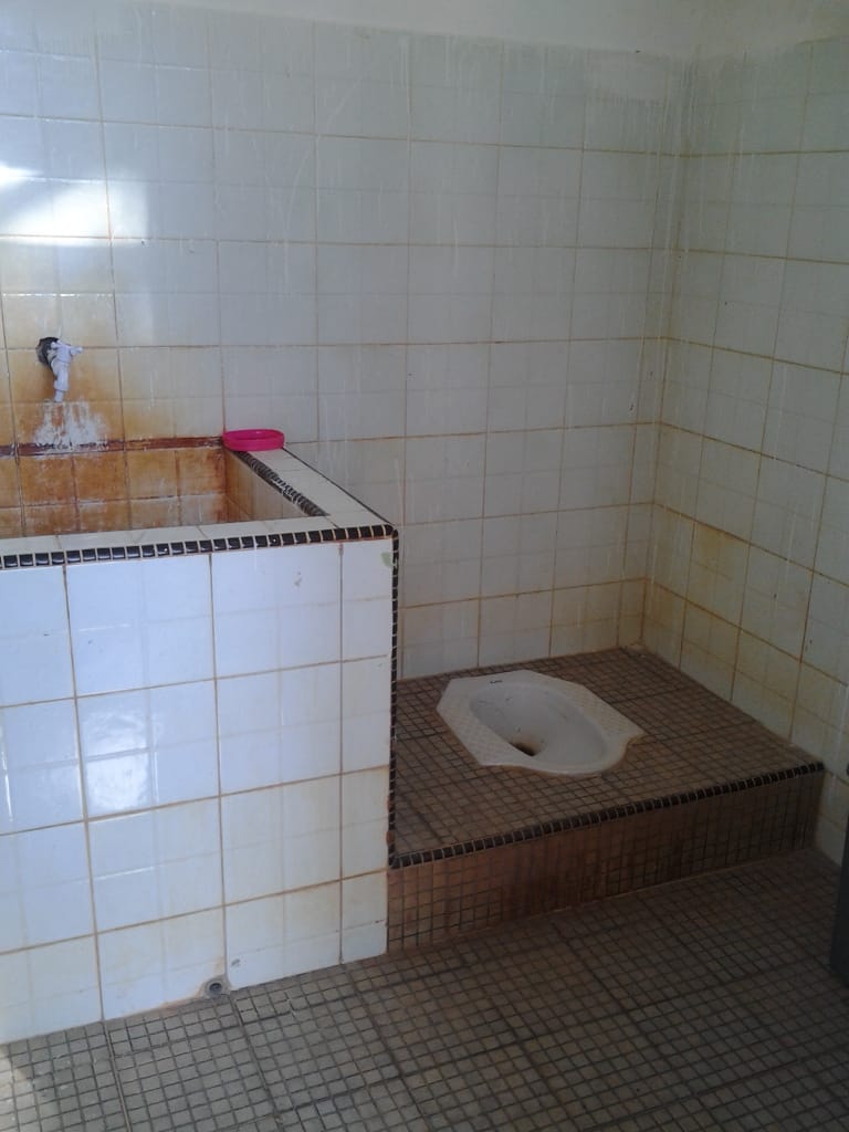 Perbaikan Toilet Siswa Termasuk Upah Tukang (Paket) | SIPLah