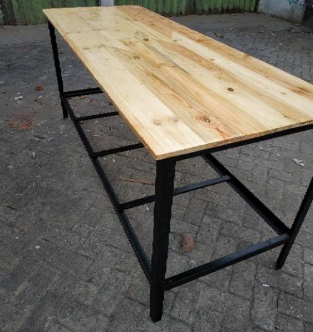 Meja Panjang Papan Kayu Kerangka Besi | SIPLah