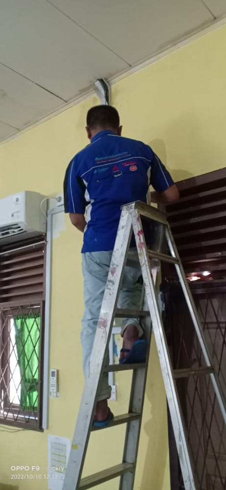 SIPLah Telkom - Belanja Keperluan Sekolah Online Makin Mudah
