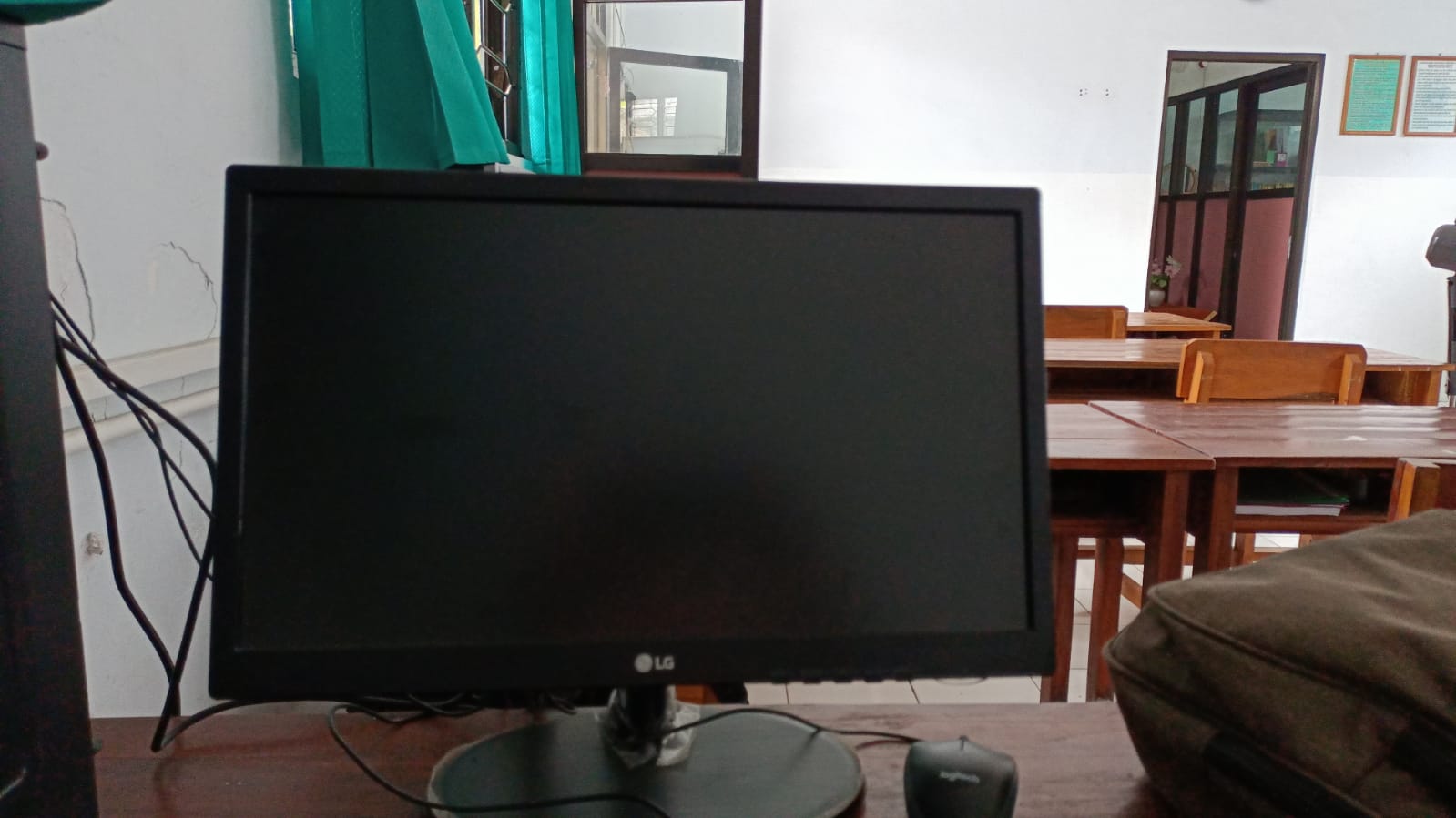 Komputer Client Rakitan | SIPLah