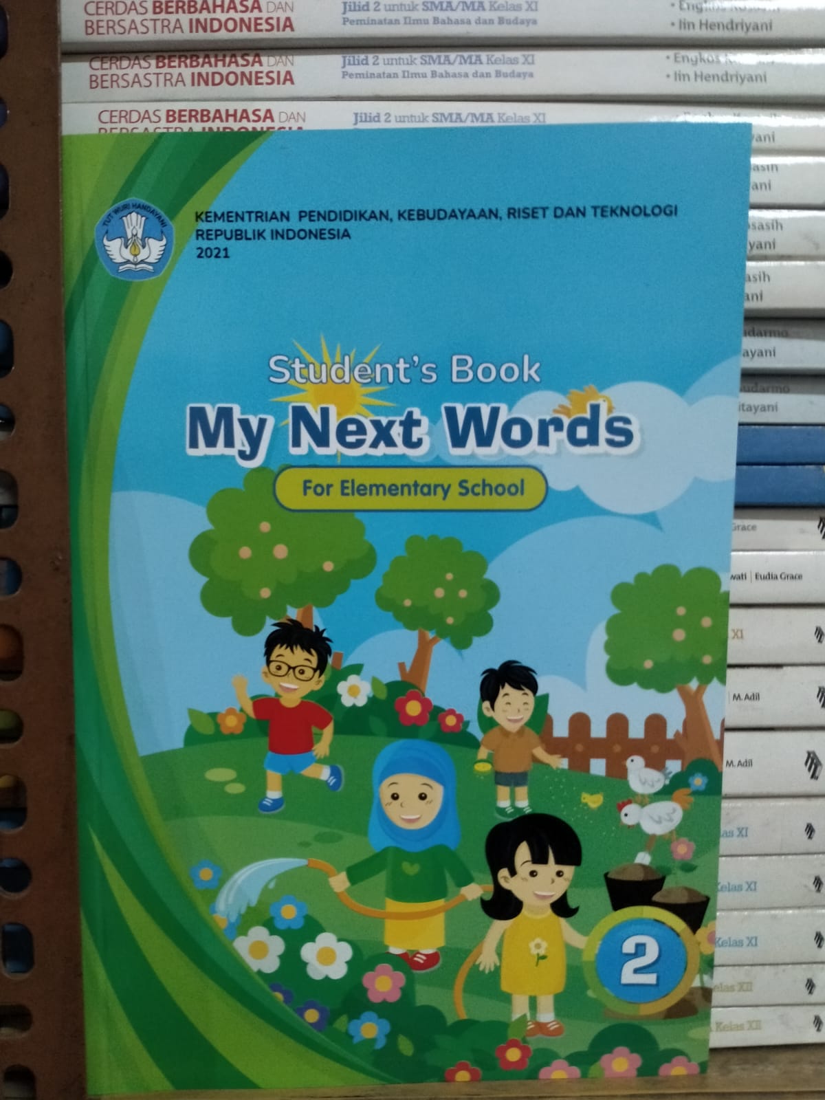 Buku Teks: Buku Kurikulum Merdeka_My Next Words Grade 2 ? Student?s ...
