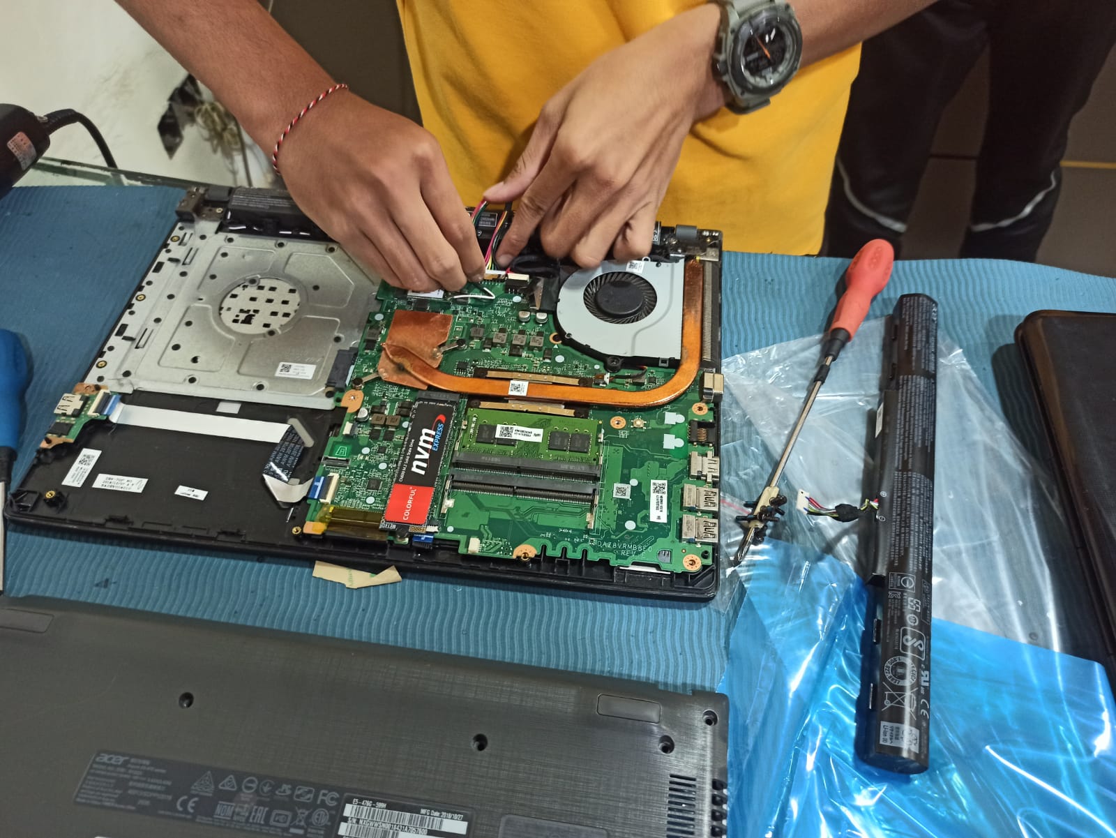 SIPLah Telkom - Belanja Keperluan Sekolah Online Makin Mudah