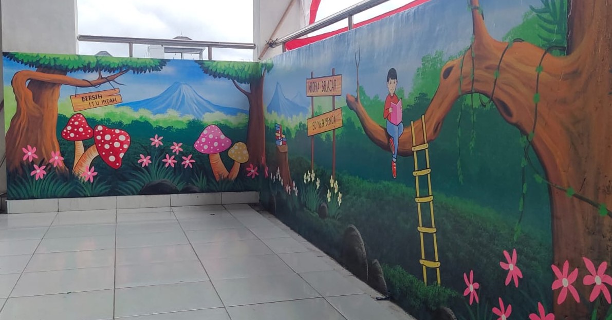 PEMBUATAN MURAL / WALL PAINTING DEPAN RUANG KELAS | SIPLah