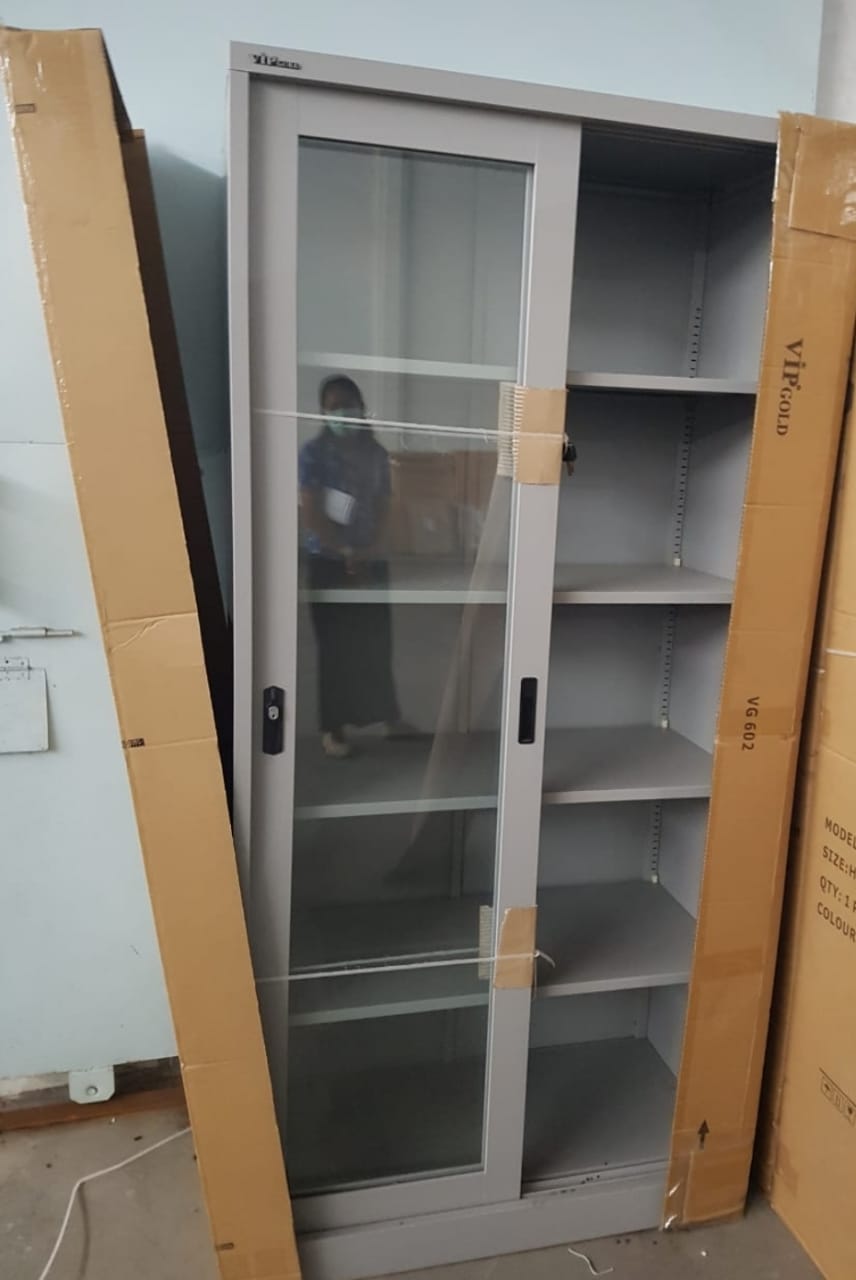 lemari kaca | SIPLah