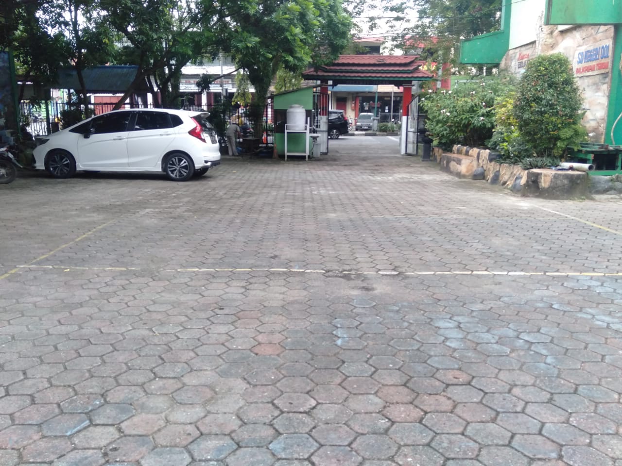 SIPLah Telkom - Belanja Keperluan Sekolah Online Makin Mudah