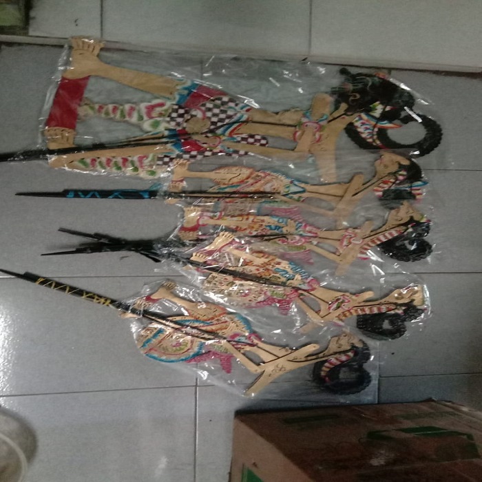 1 set wayang pandawa | SIPLah