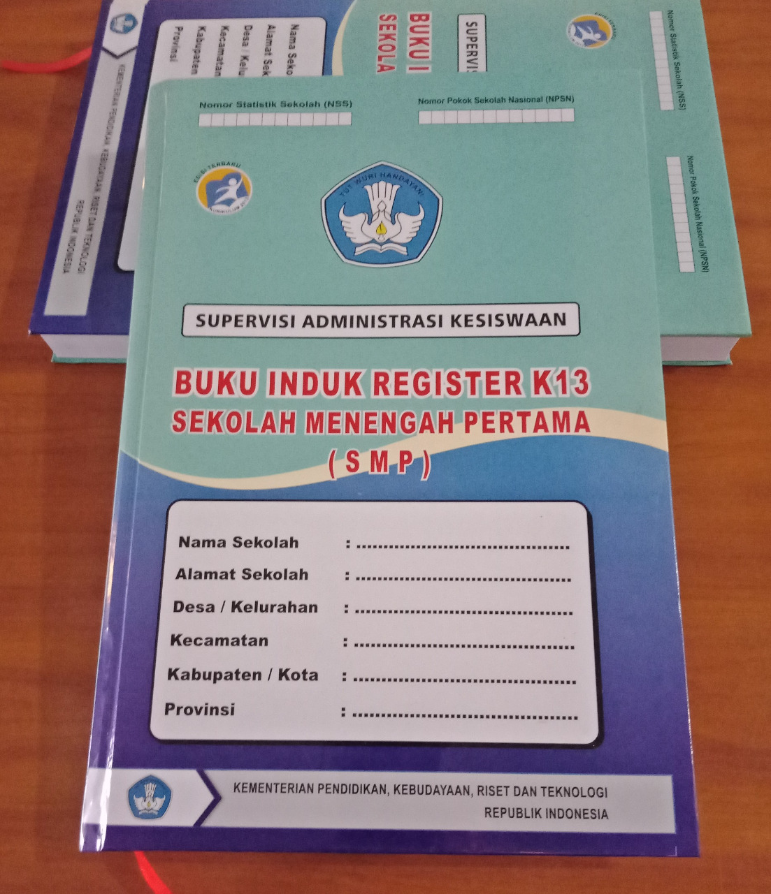 BUKU INDUK REGISTER PESERTA DIDIK ( SMP ) | SIPLah BUKU INDUK REGISTER PESERTA DIDIK ( SMP ) | SIPLah