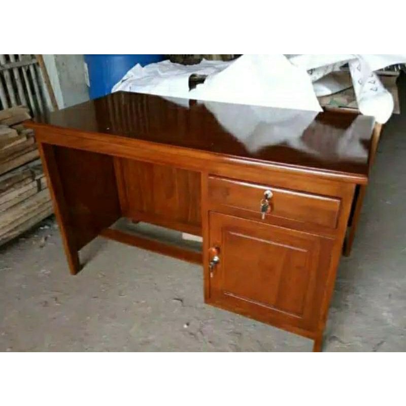 Meja guru kayu | SIPLah