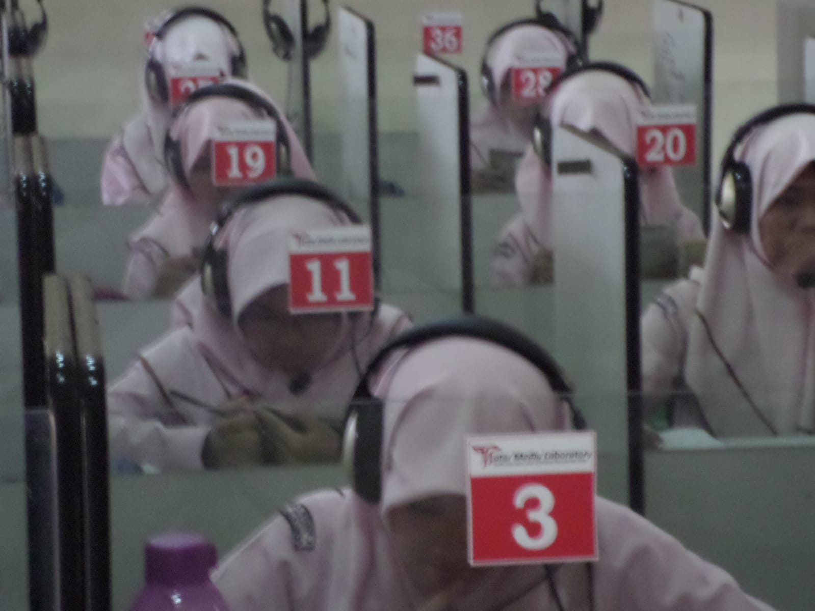 Laboratorium Bahasa Standart Full set Kapasitas 32 Siswa | SIPLah