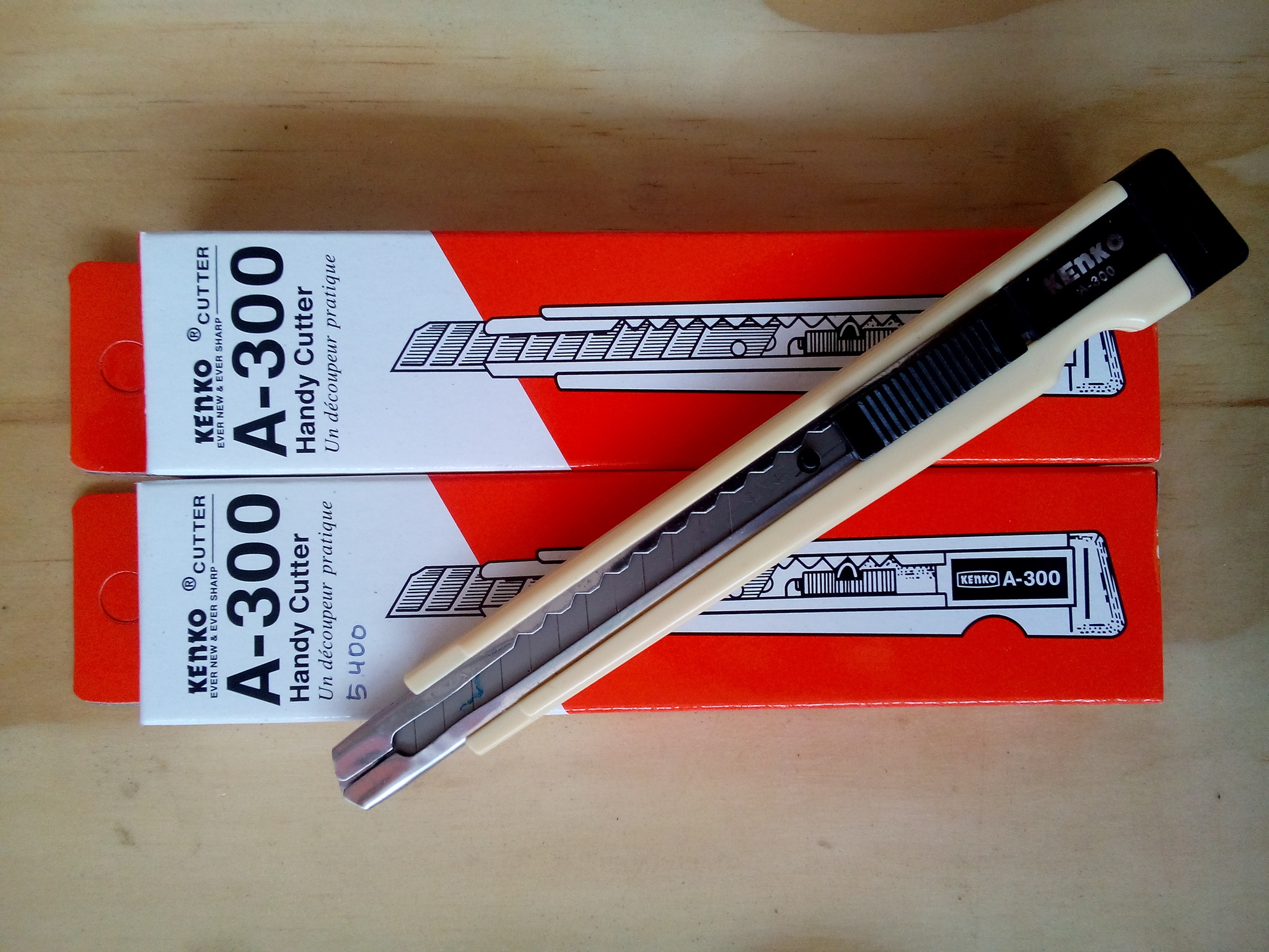 Cutter KENKO A 300 | SIPLah