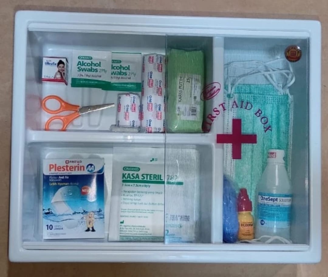 Kotak Obat + Obat (Besar) | SIPLah