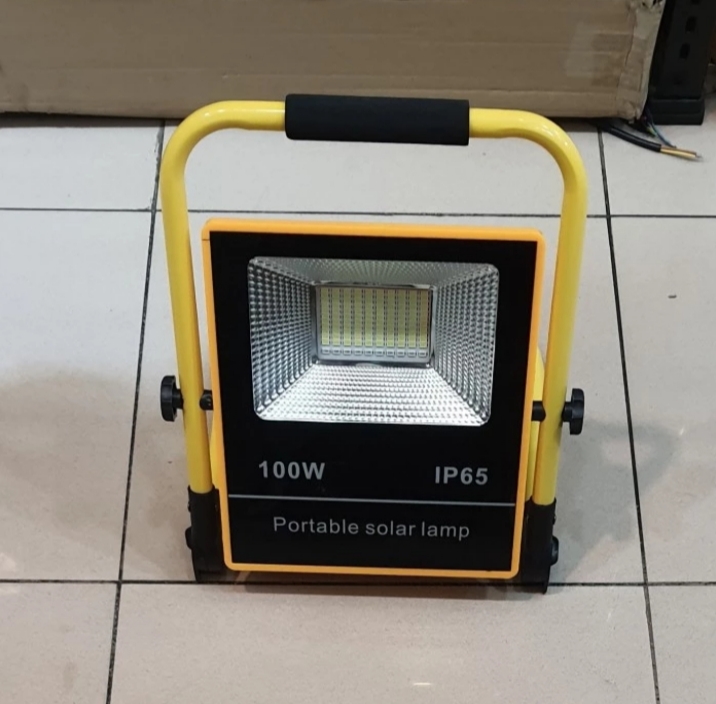 Lampu sorot portable solar panel_LED 100watt charge USB | SIPLah