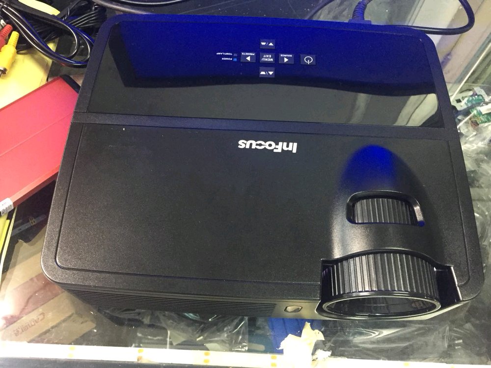 Proyektor Infocus IN124 3200lumens XGA USB HDMI PORT | SIPLah