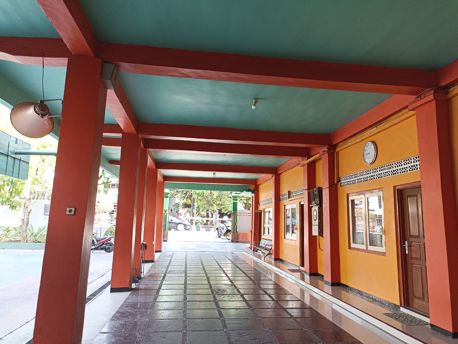 SIPLah Telkom - Belanja Keperluan Sekolah Online Makin Mudah