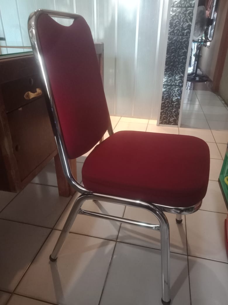 KURSI KANTOR STAINLESS BUSA WARNA MERAH | SIPLah
