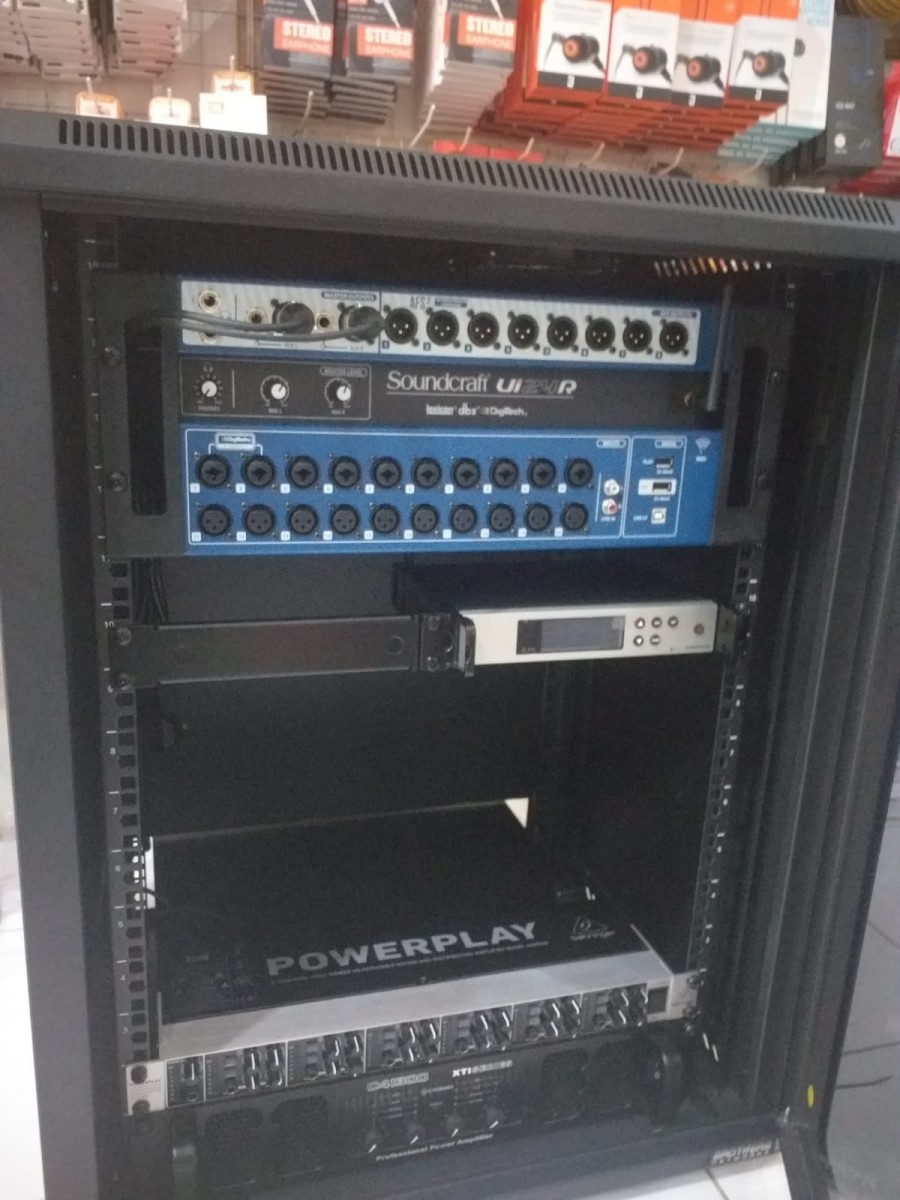 WALLMOUNT INDORACK WR5015S 15U 500MM SINGLE DOOR RAK SERVER WALL MOUNT ...