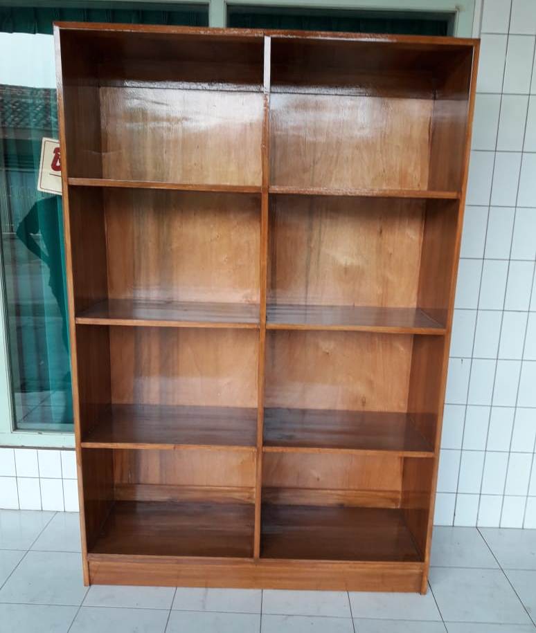 Rak Buku Satu Muka | SIPLah