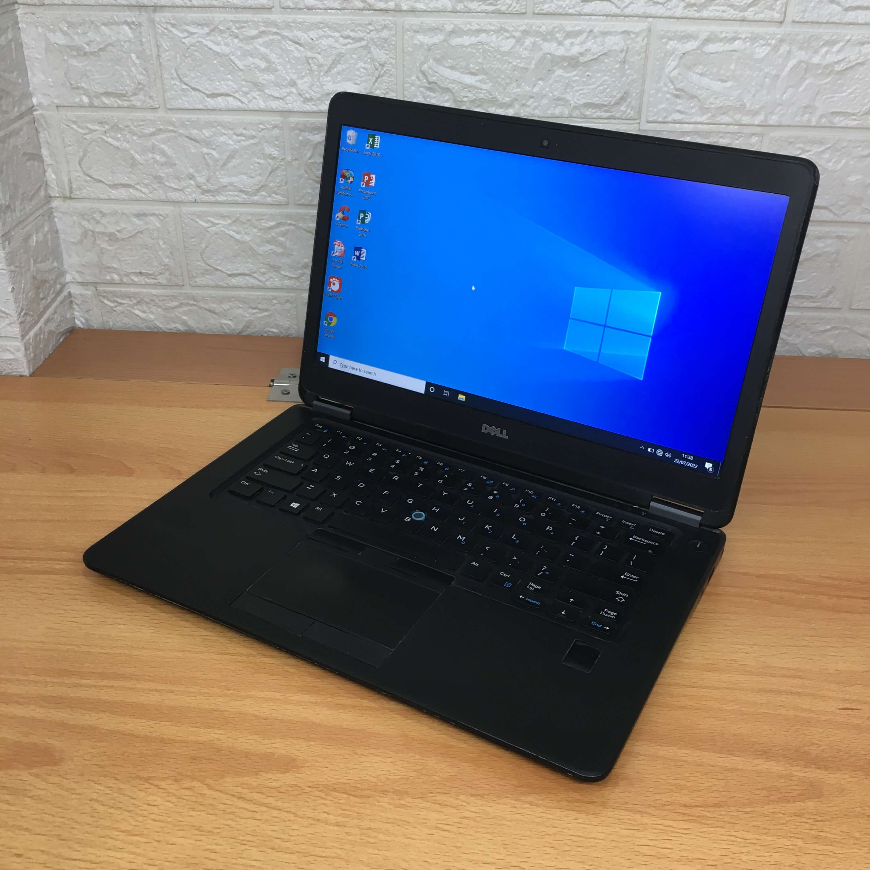 Laptop Dell Latitude E7450 Core i5 Gen 5 RAM 8GB SSD SSD 256GB Murah | SIPLah
