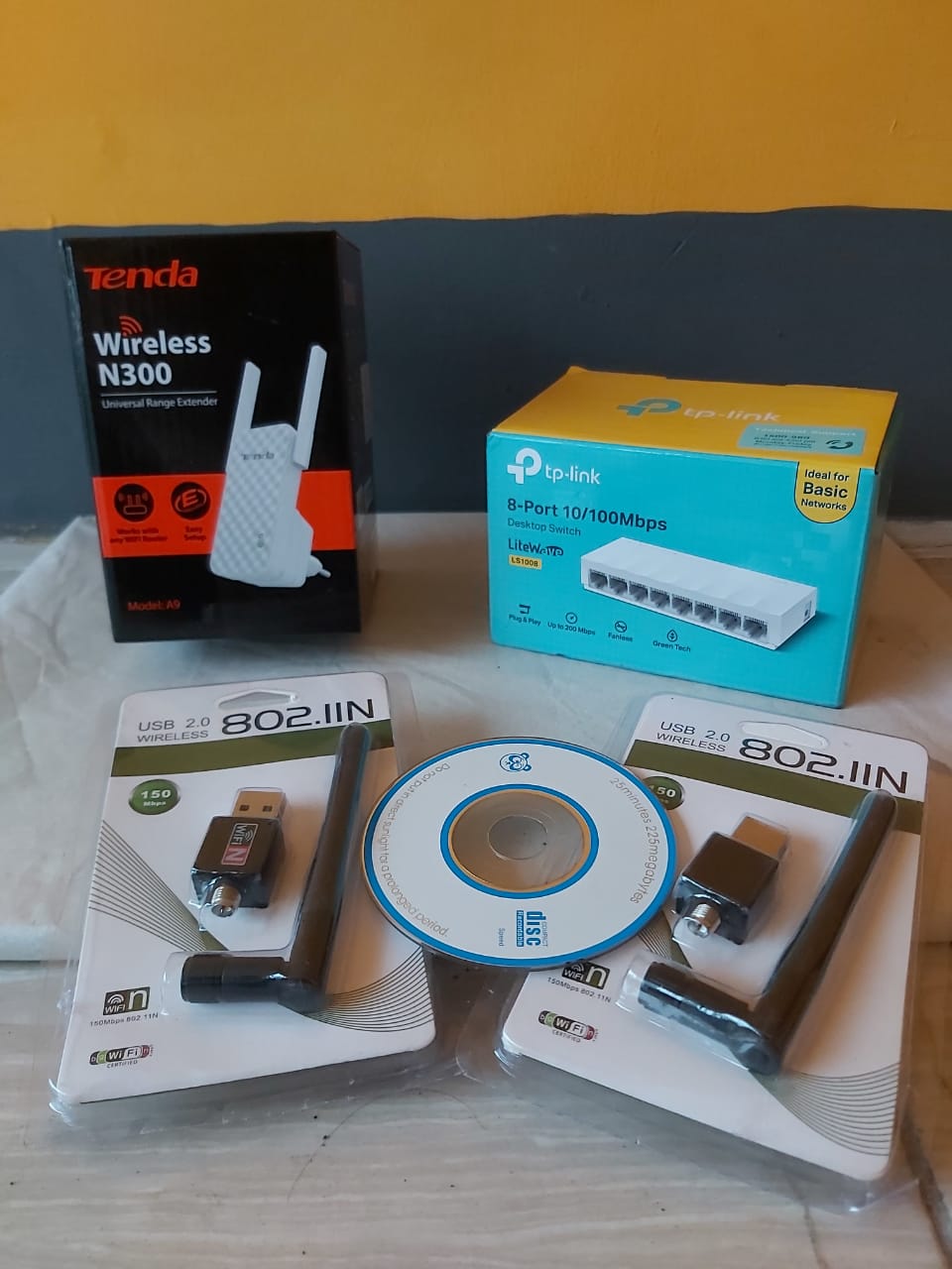 paket USB Adapter wifi +A9 Wireless N300 Universal Range Extender ...