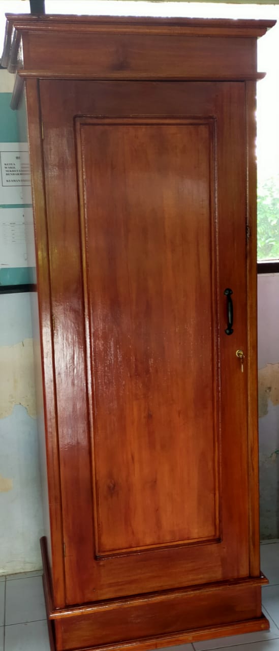 Almari Kayu | SIPLah