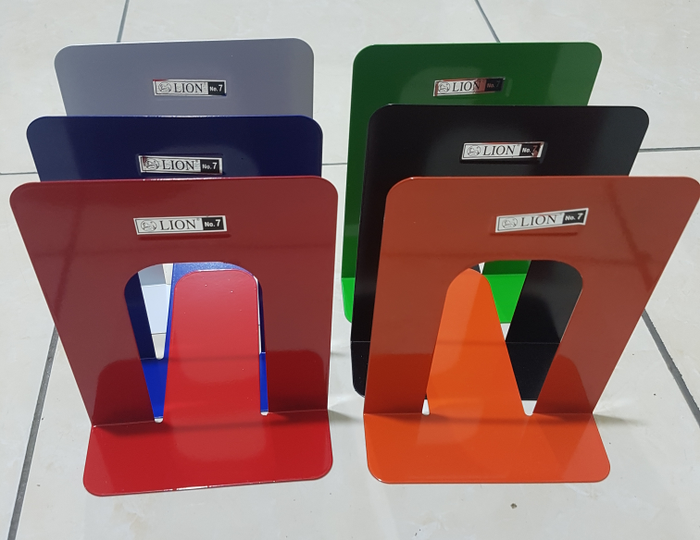 Pembatas Buku Besi Rak No 7 | SIPLah