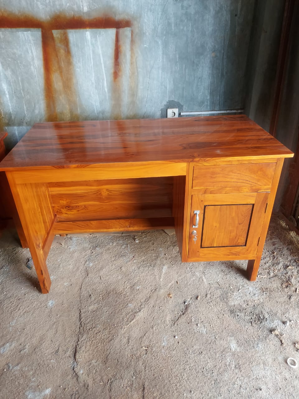 Meja Guru Kayu Jati | SIPLah