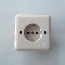 Stop kontak dinding | SIPLah