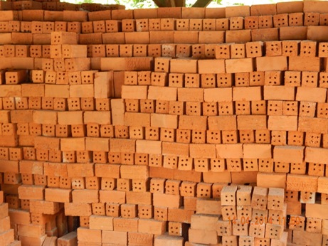 BATA TEMBOK | SIPLah